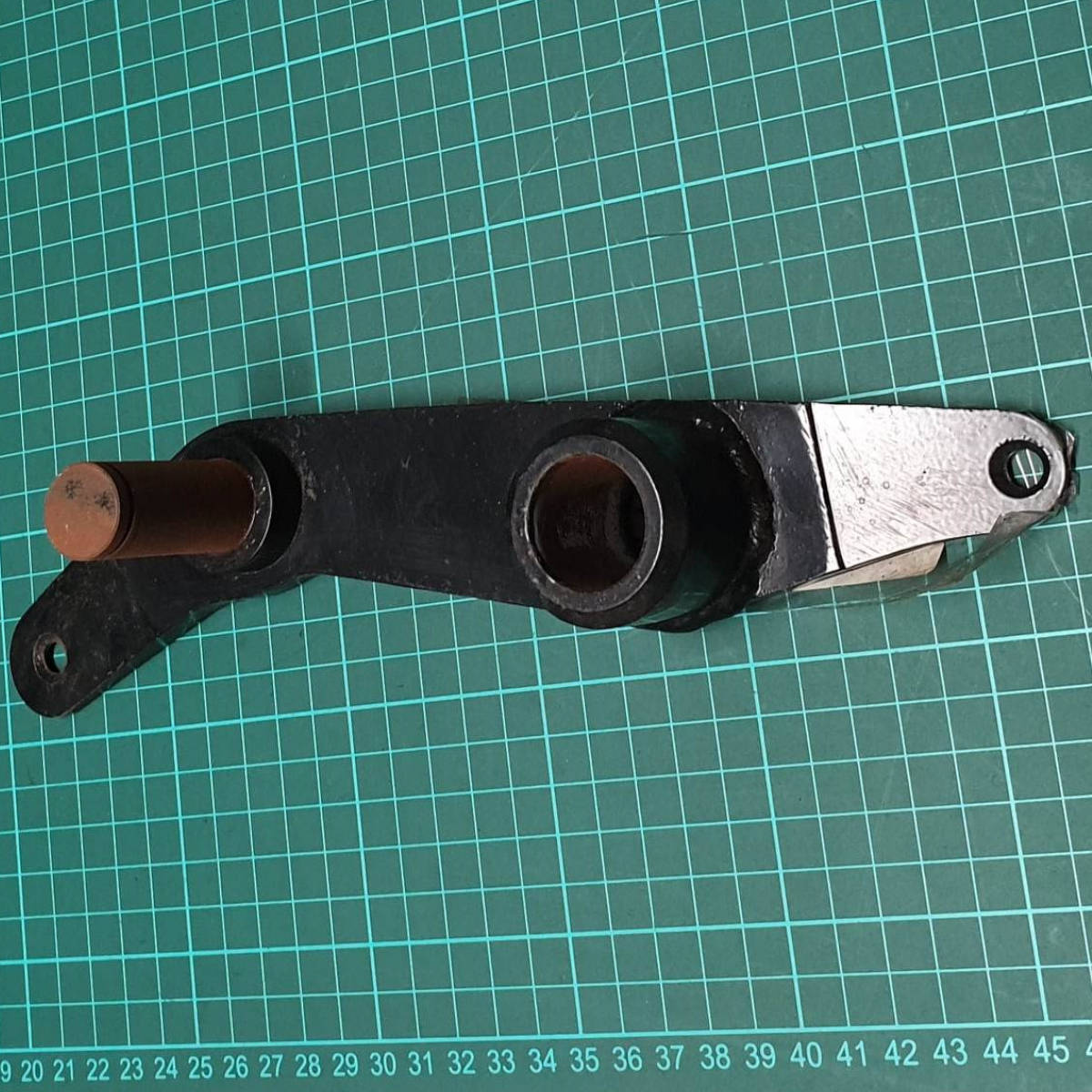 RED ROO RH2000 BRACKET IDLER PULLEY ROTARY HOE 2JR5321, 02140014 ...