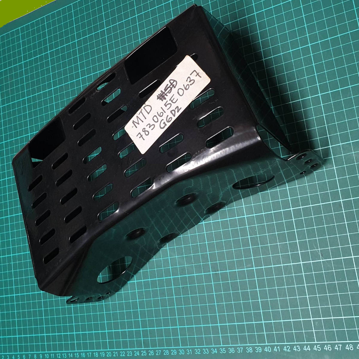 MTD Genuine Muffler Bracket 783-0320, 783-0615E?, 7830615B, 783-0615B ...