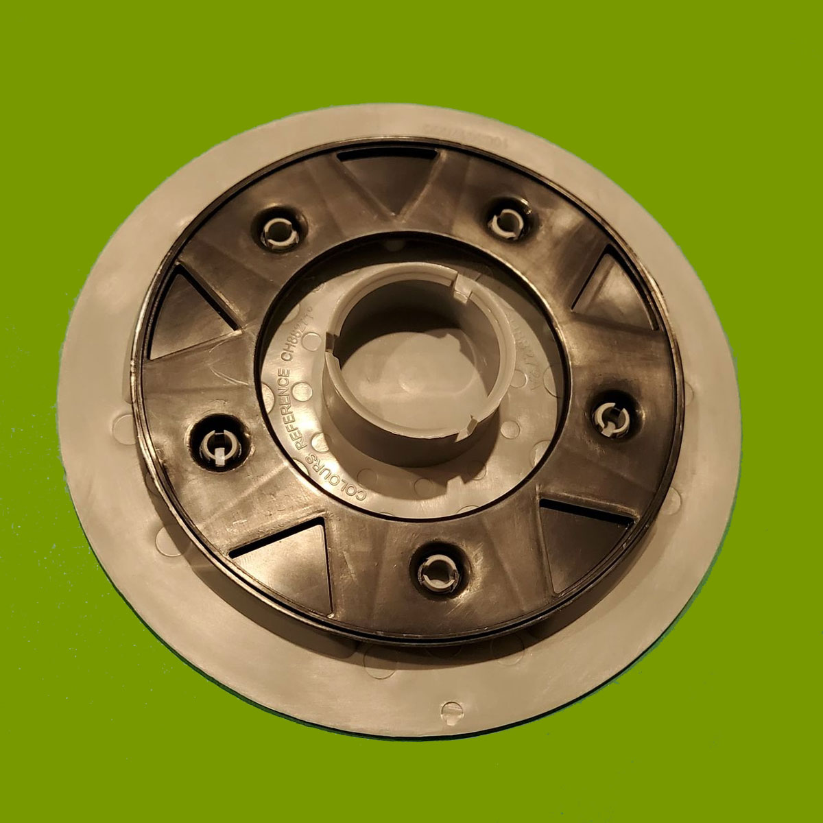 Victa Genuine Wheel Hub Cap & Retainer Assy CH86275A, CH88271A ...