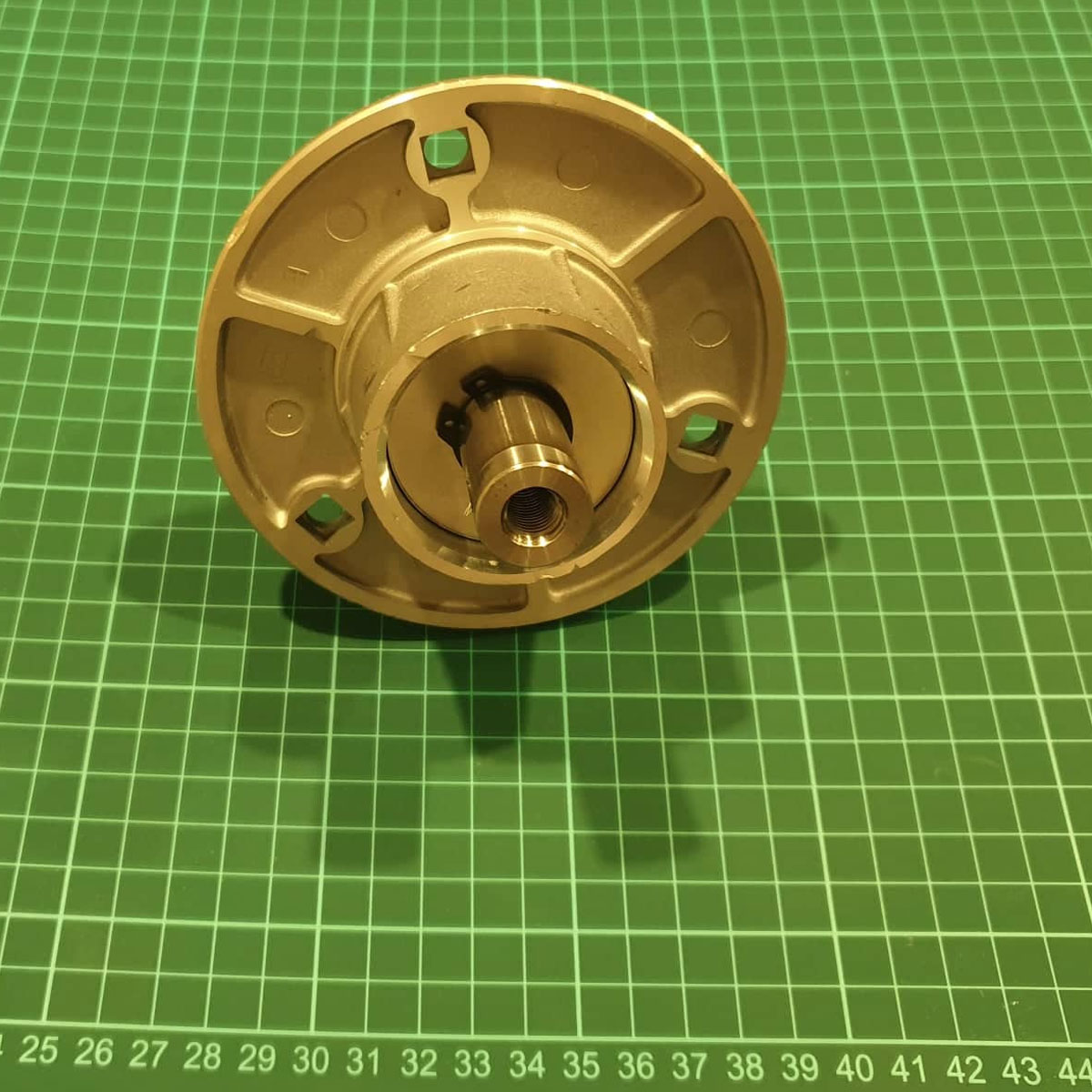 Victa Genuine Spindle Assembly RD18250A, RD19024A [BRIRD19024A] - $262.50