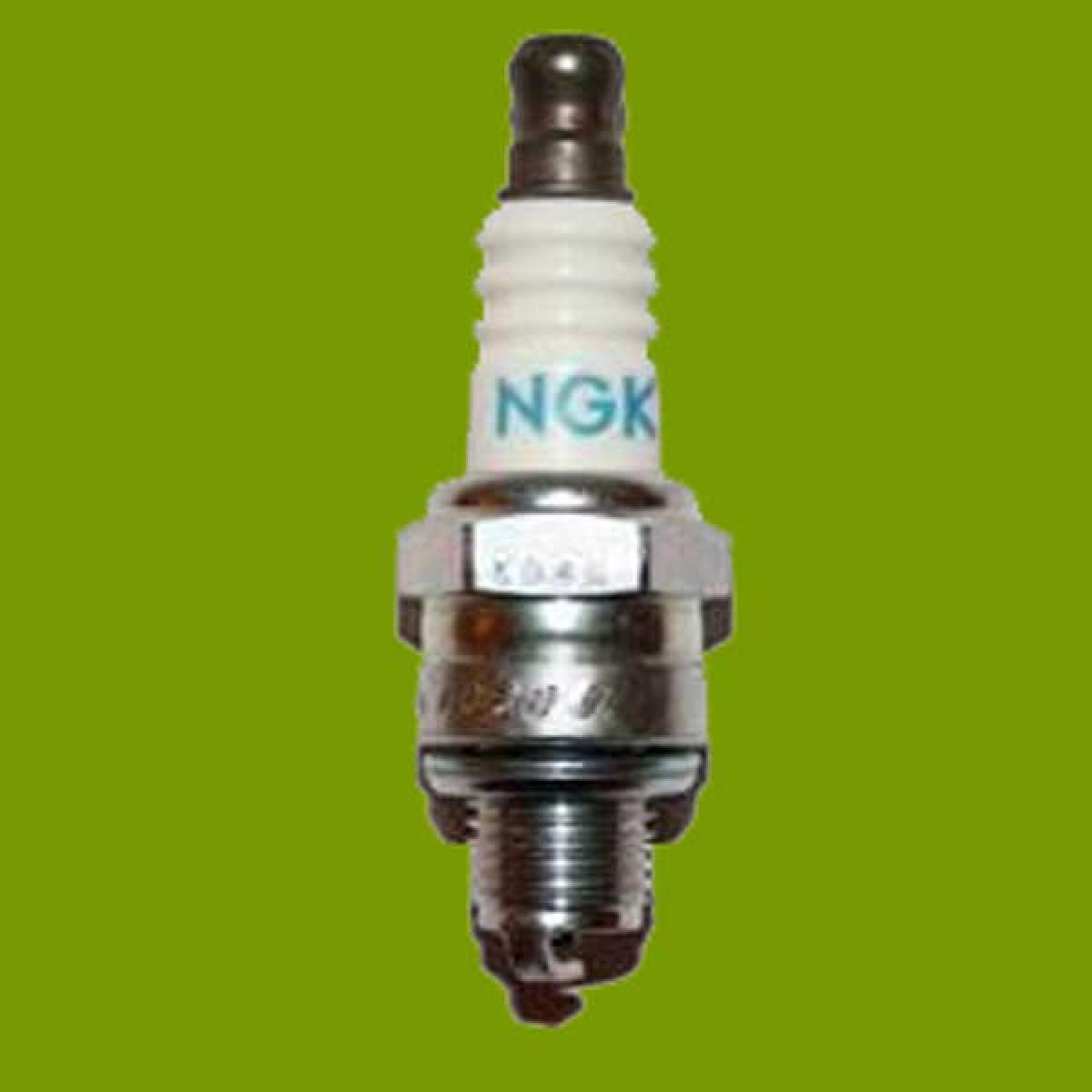 Champion Spark Plug CMR6A [DUNSPKCMR6A] - $14.81