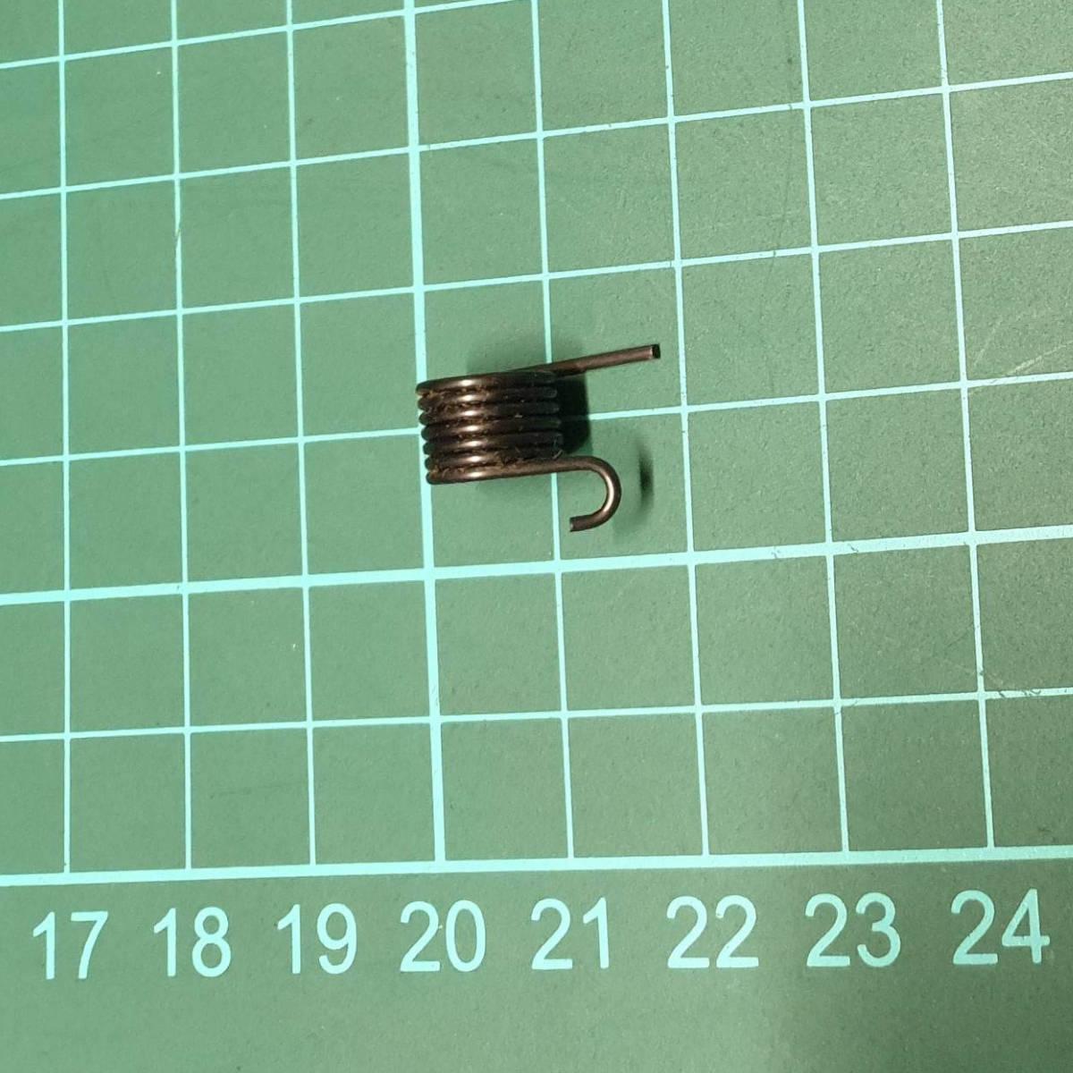 Briggs & Stratton Genuine Clutch Return Spring 261520 [BRI261520] - $6.40